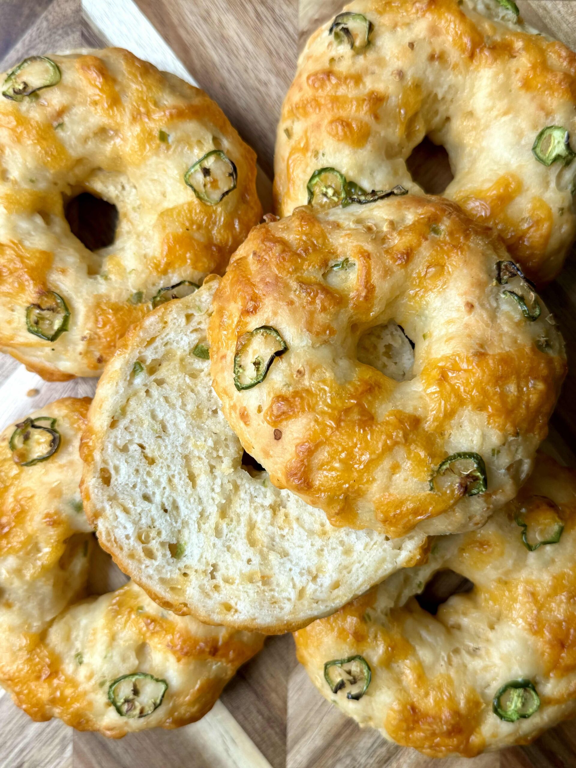 Greek Yogurt Cheddar Jalapeño Bagels – Flavored Nice